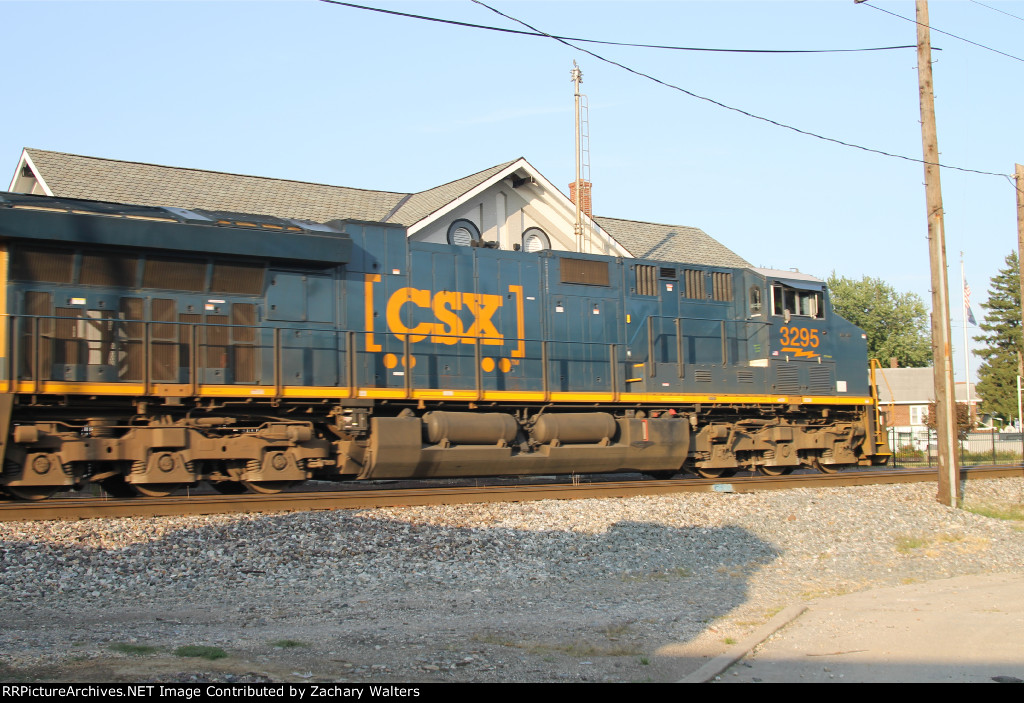 CSX 3295